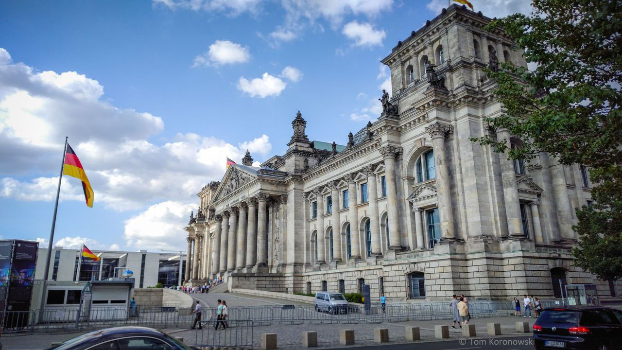 Deutscher Bundestag im Reichstagsgebäude Berlin